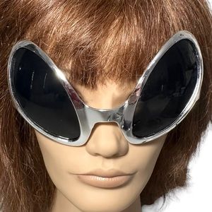 Source Unknown | Accessories | Alien Sunglasses Os Chrome Silver | Poshmark